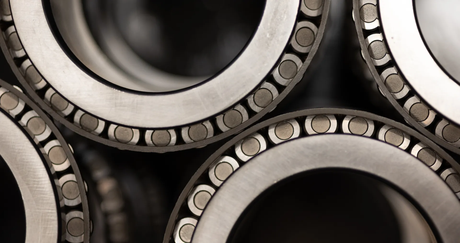 About us | Bearings manufacturer since 1968 | Fersa